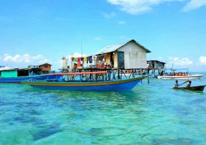 15 Most Strikingly Beautiful Beaches in Borneo - No Hurry To Get Home